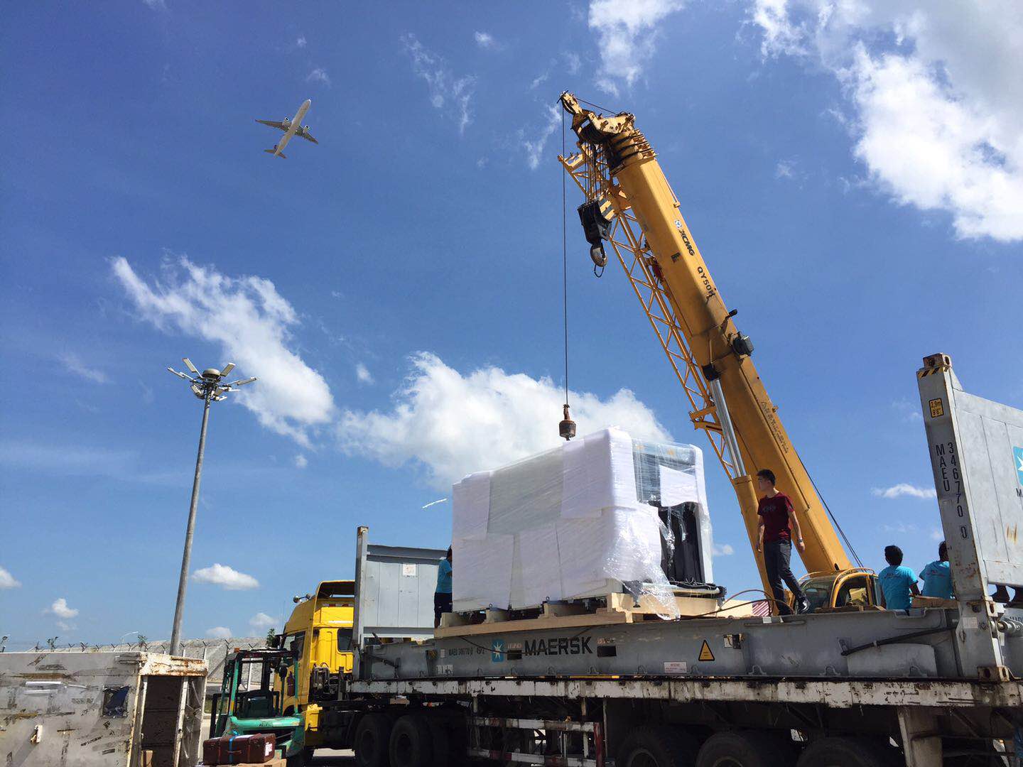 X-Ray Cargo Inspection Scanner Dual View with Two Generators for ...